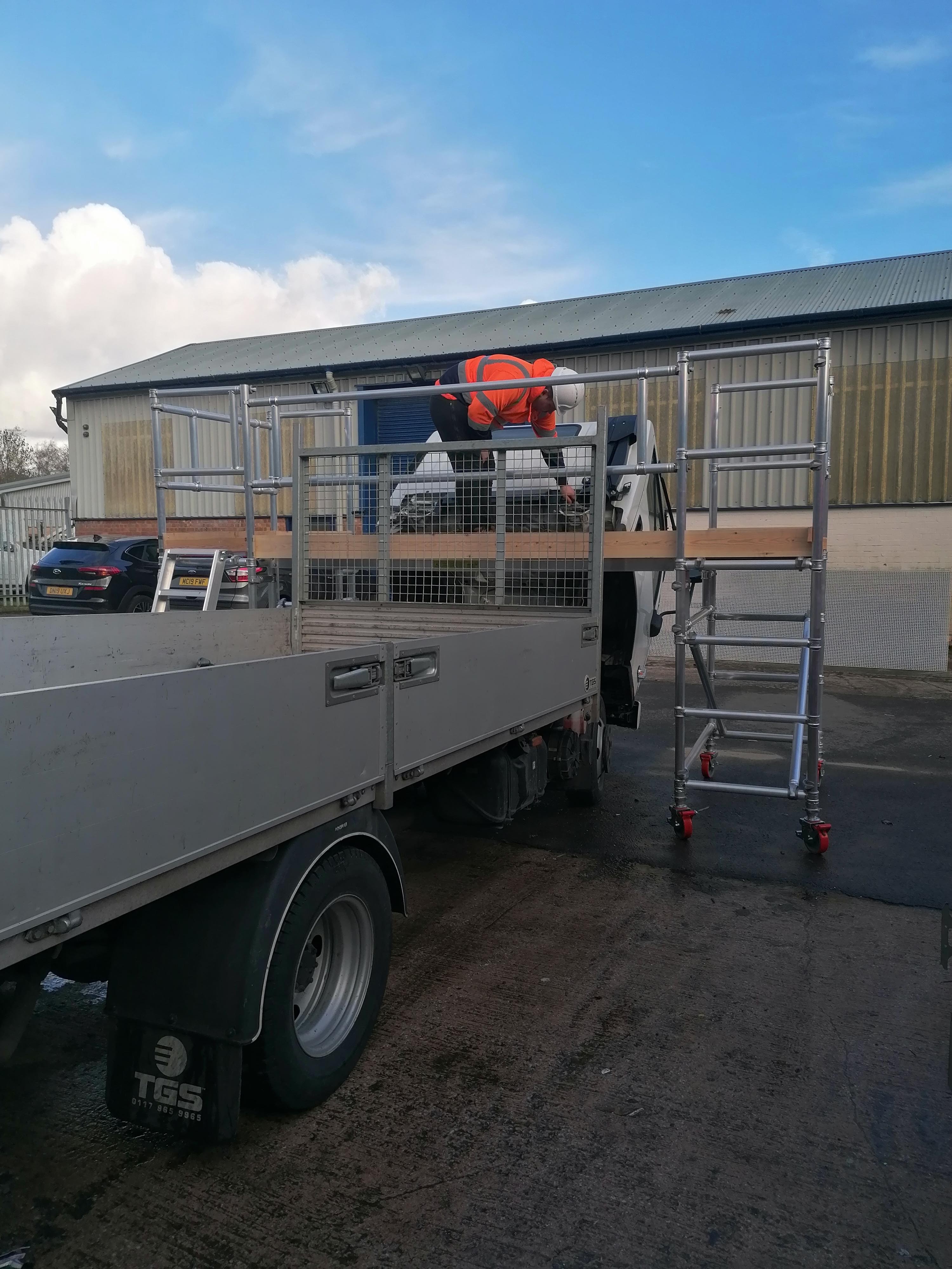 Vehicle Access Platforms | Safe Maintenance Access