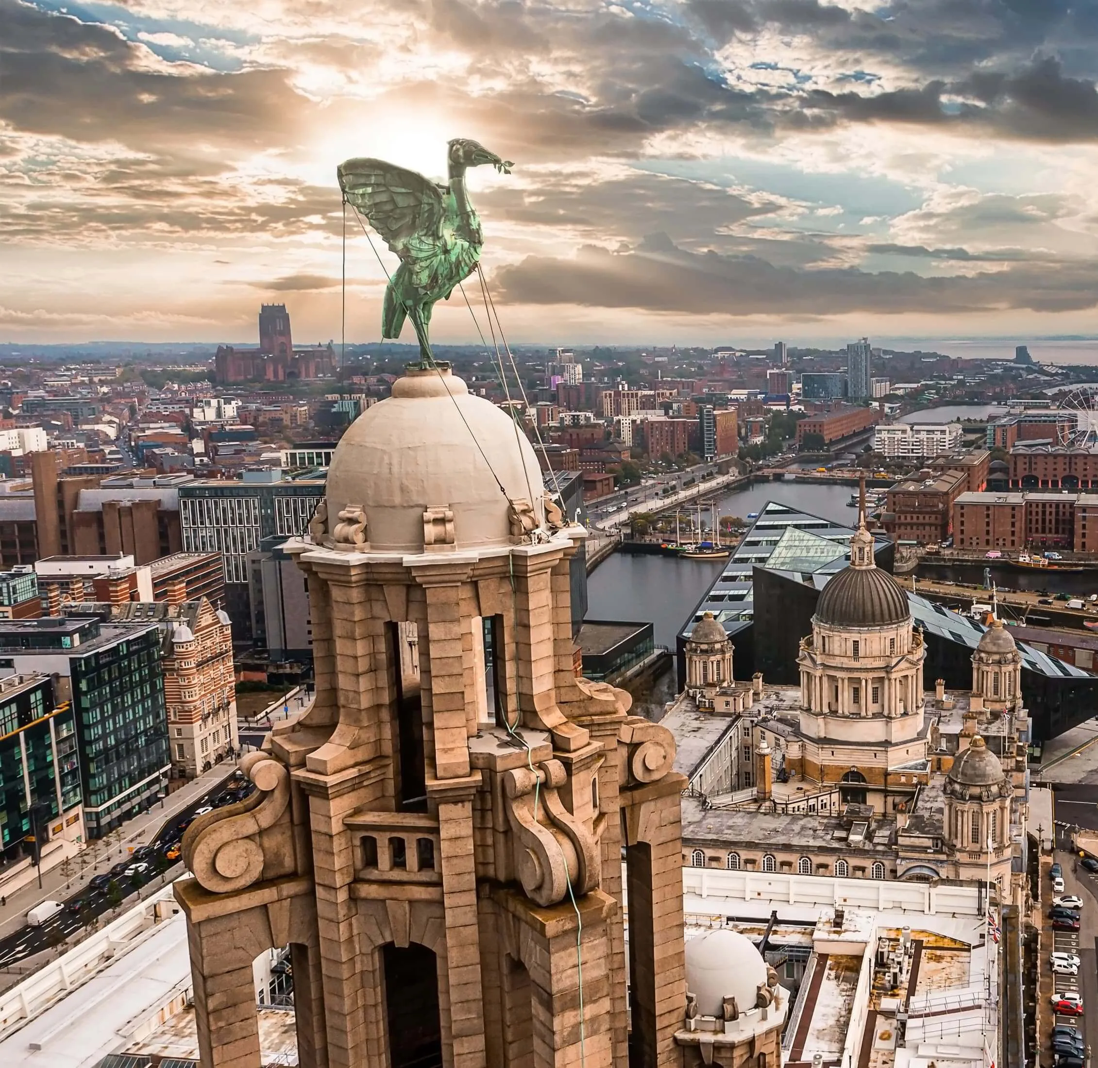 Liverpool MEWP Hire | Spider Lifts & Scaffold Towers